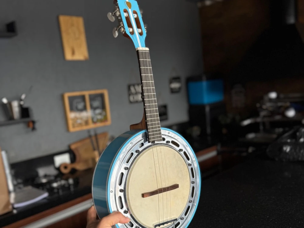 Banjo LS